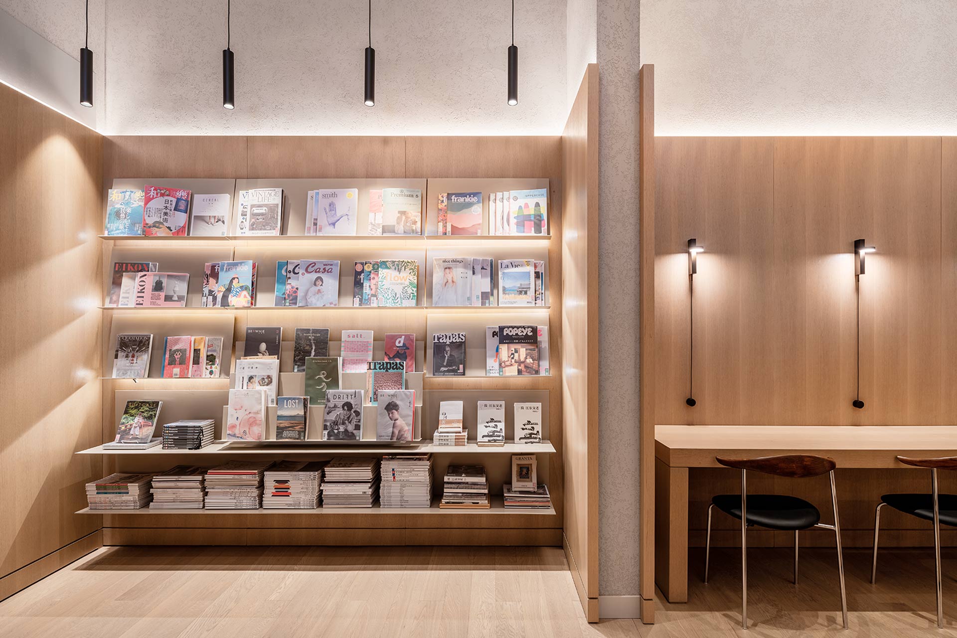 Print magazines reign supreme at Beijing's Read and Rest hotel - Sleeper