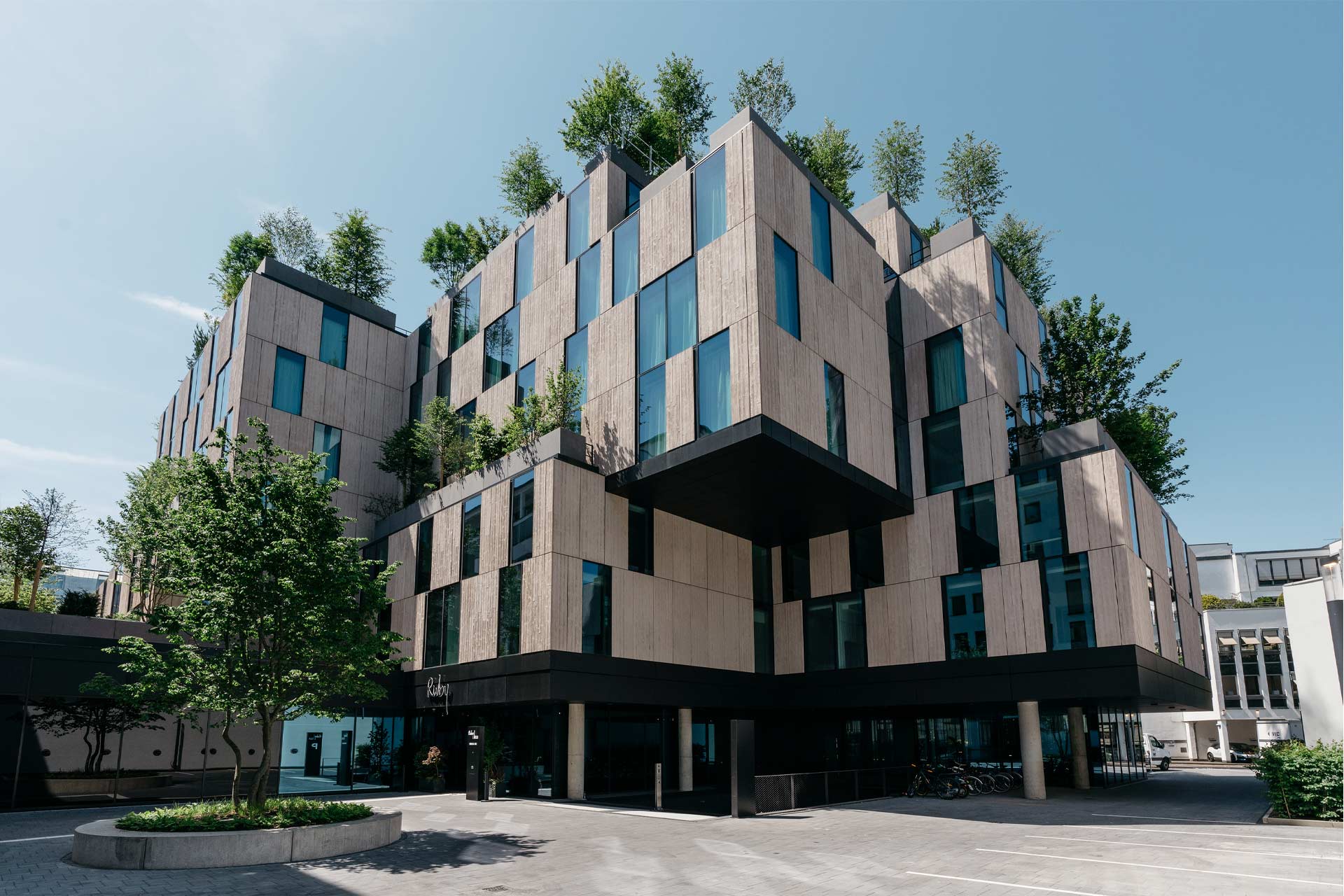 Ruby Hotels plants inaugural flag in Cologne - Sleeper