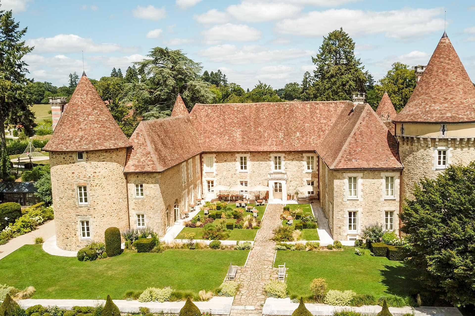 Auberge to debut in France with 13th century chateau - Sleeper