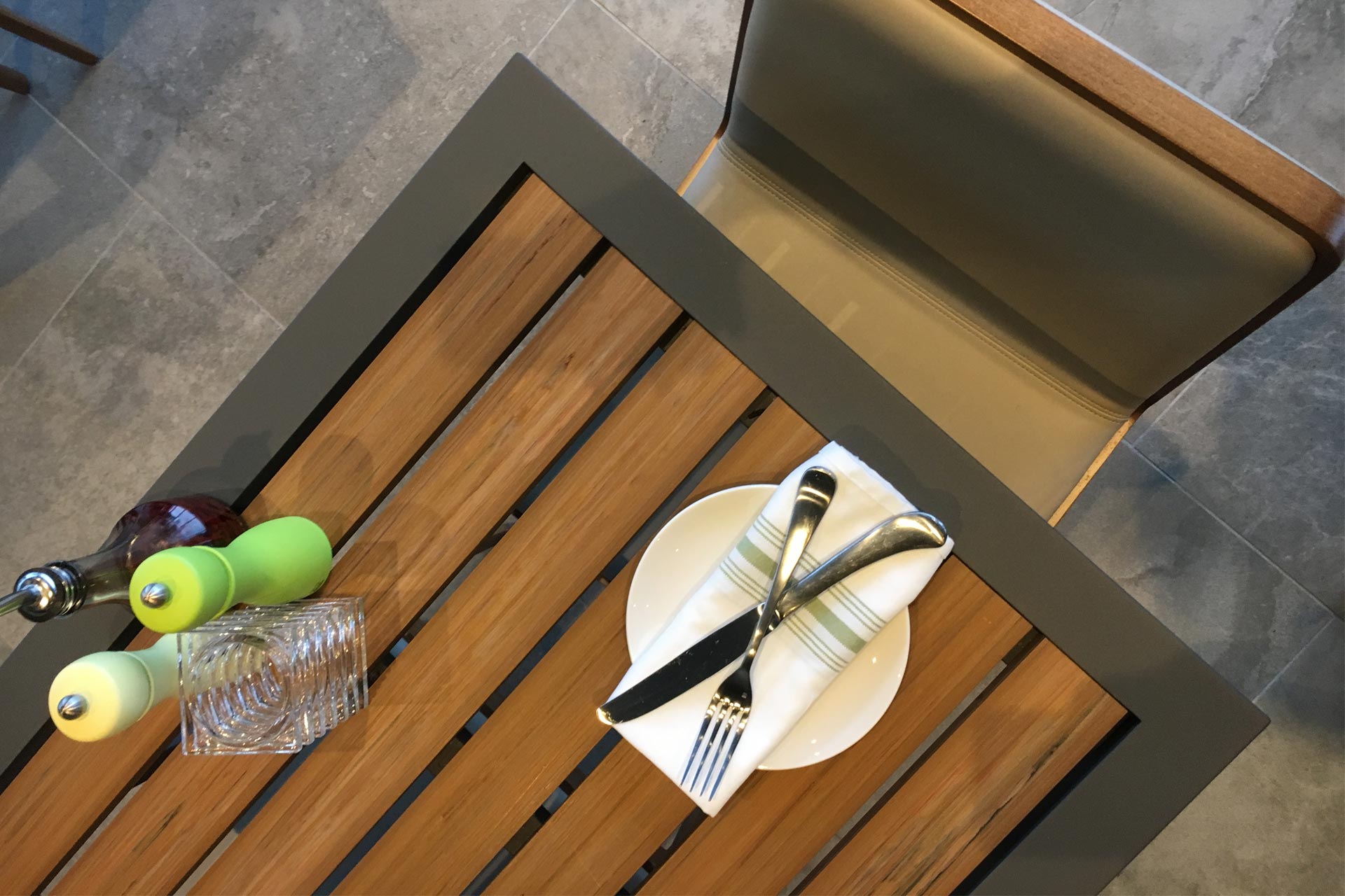 Akula reveals the benefits of faux teak - Sleeper