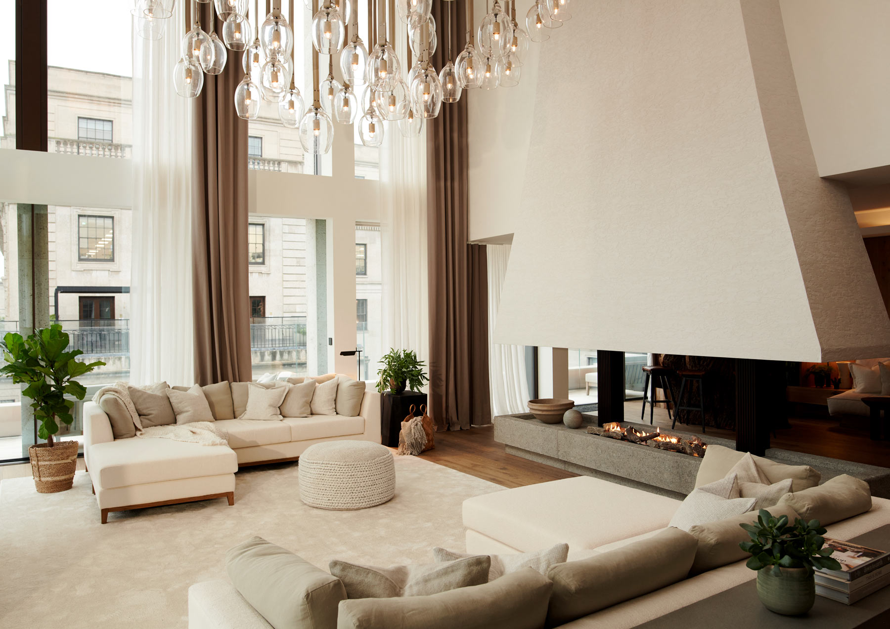 1 Hotel Mayfair unveils largest one-bedroom penthouse suite in Mayfair ...