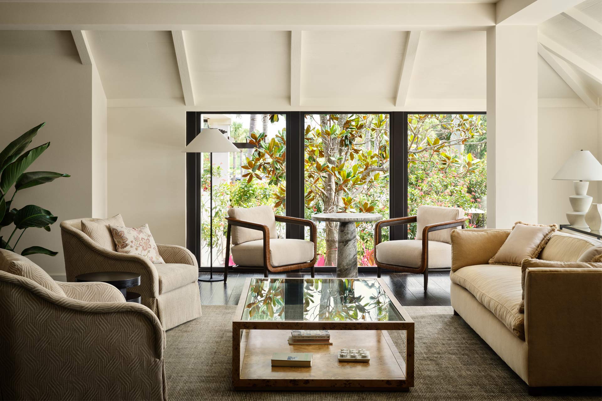 Stonehill Taylor designs Hollywood Regency-inspired clubhouse - Sleeper